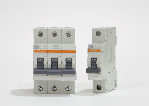 Circuit Breakers Supplier in UAE | Fast Delivery in Dubai & Abu Dhabi ...
