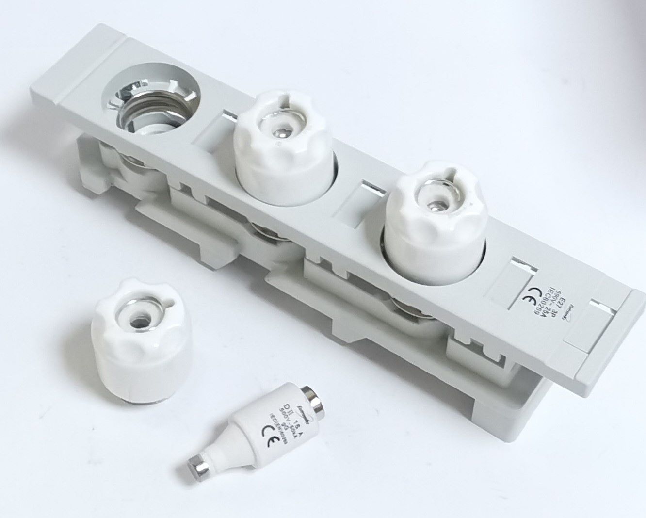 Type D Fuse base DIZD Fuse E27 25A 690V Busbar Mounting Fuse Set ...